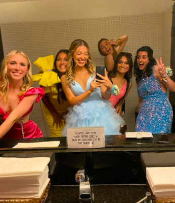 Le Prom : tradition et élégance